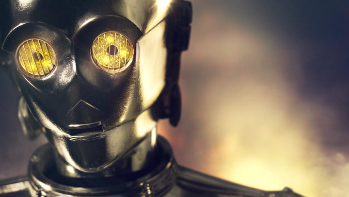 Behind the scenes video of C-3PO photo shoot | Smithsonian Magazine