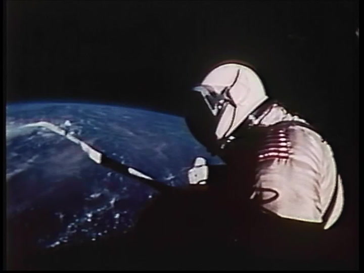 Gemini IV Spacewalk | Air & Space Magazine